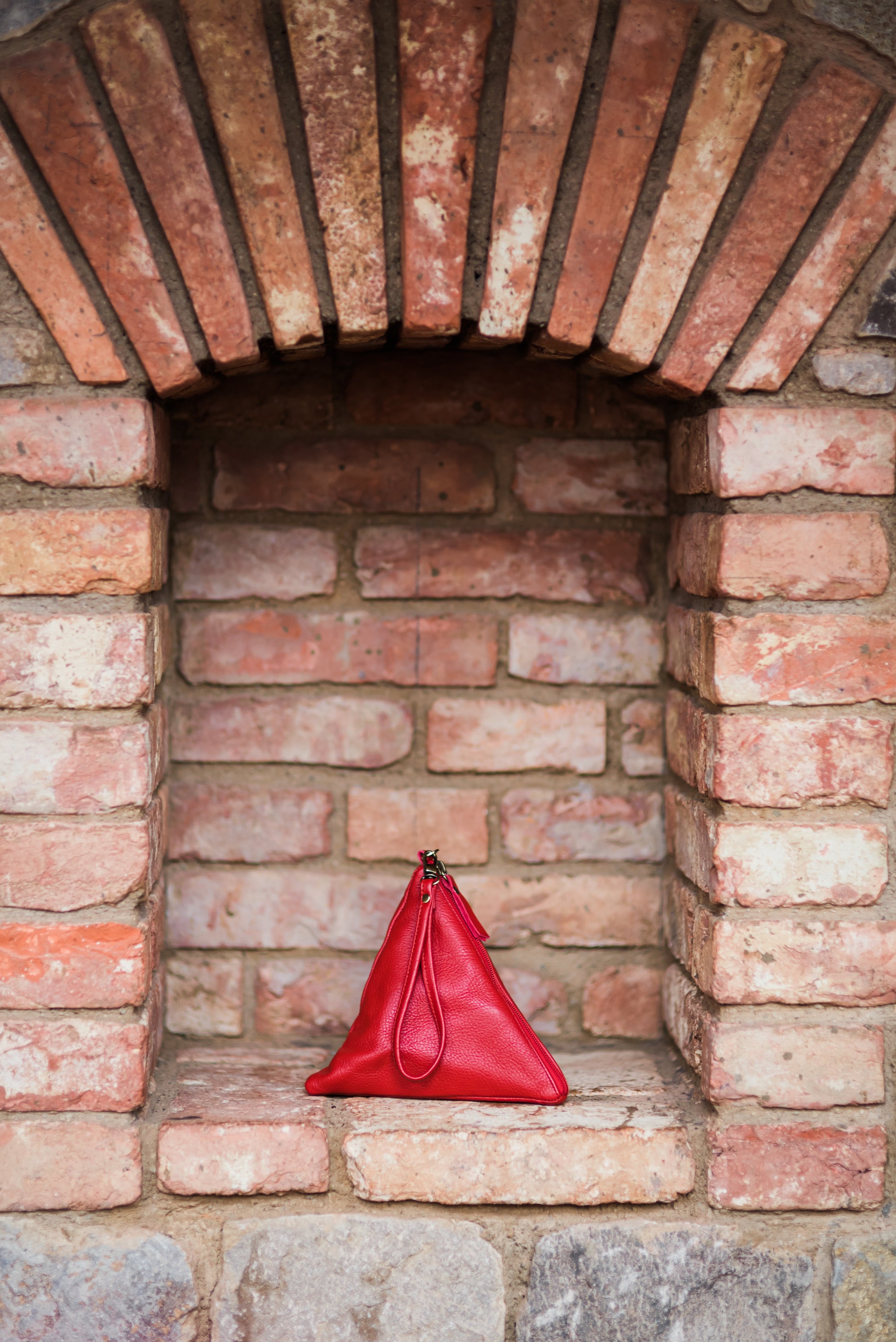 Pyramid Clutch Bag | Best Pyramid Bag | Stellareese Collection